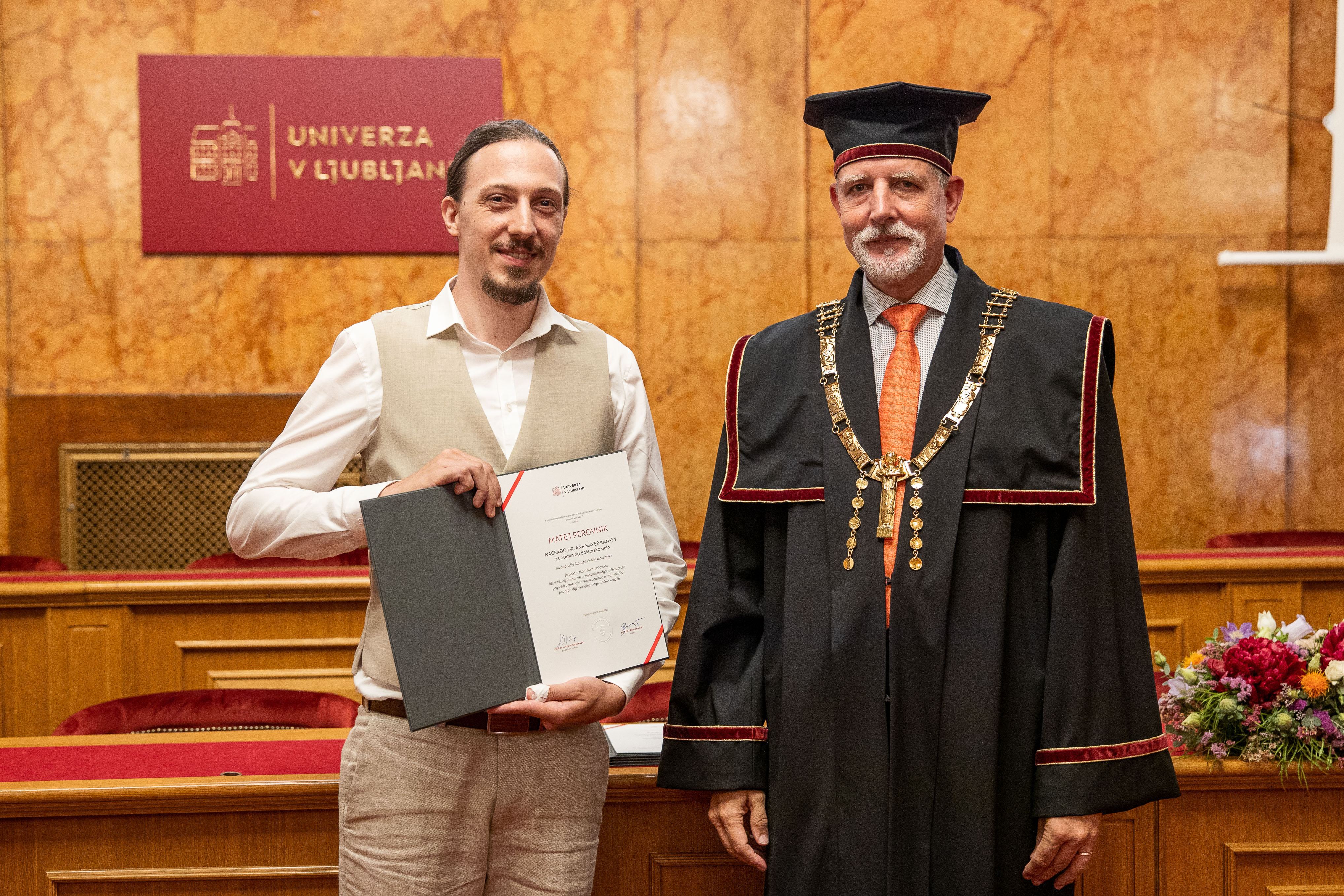 Alumen UL MF dr. Matej Perovnik med prejemniki prestižne nagrade dr ...